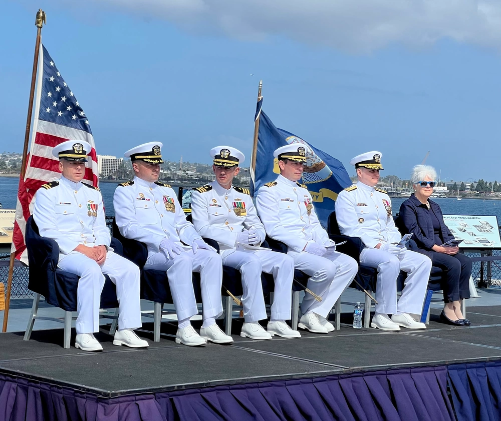 Guided-missile destroyer USS Spruance holds change of command ceremony ...