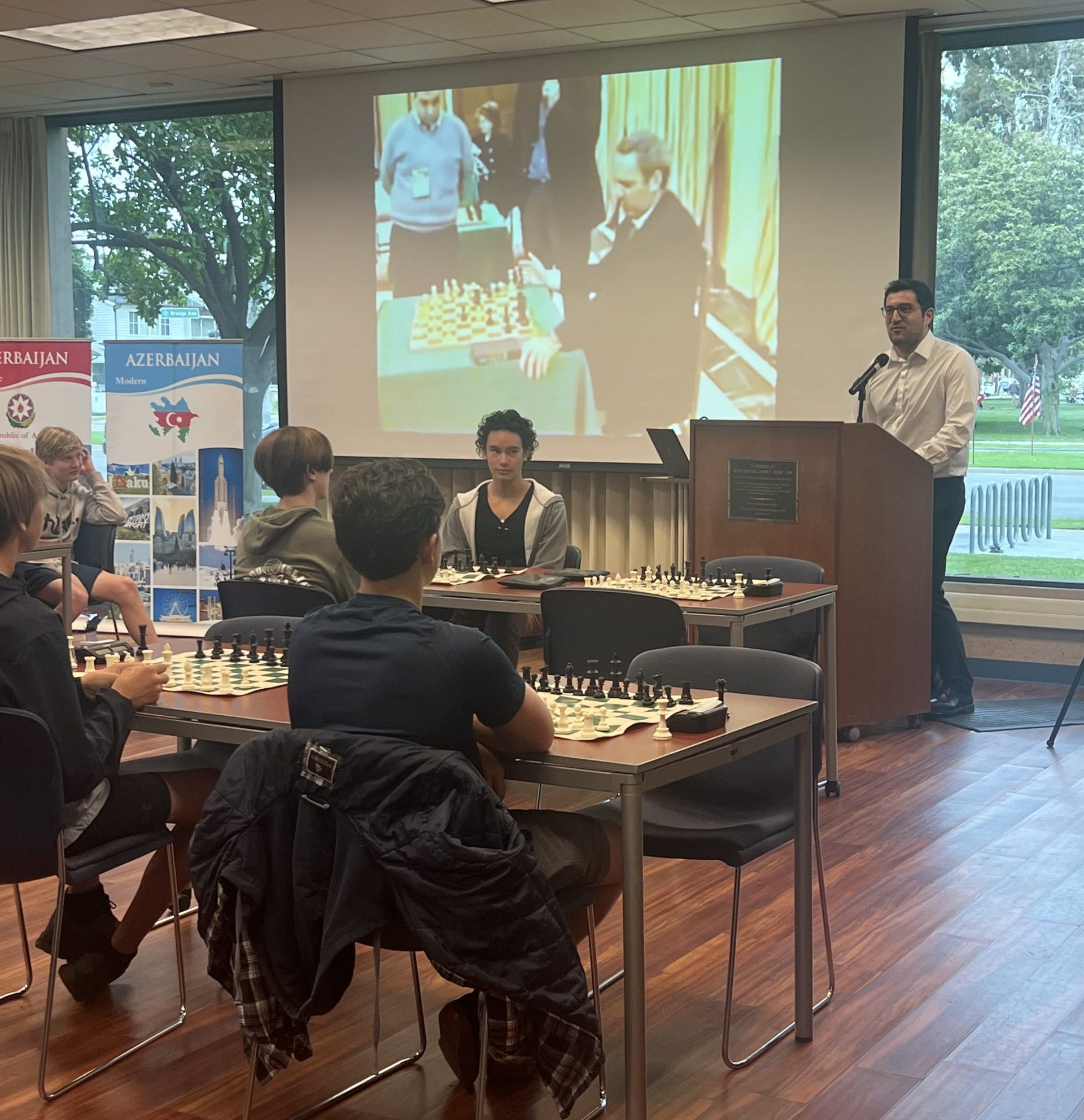 International chess grandmaster on hand for Coronado Library youth ...