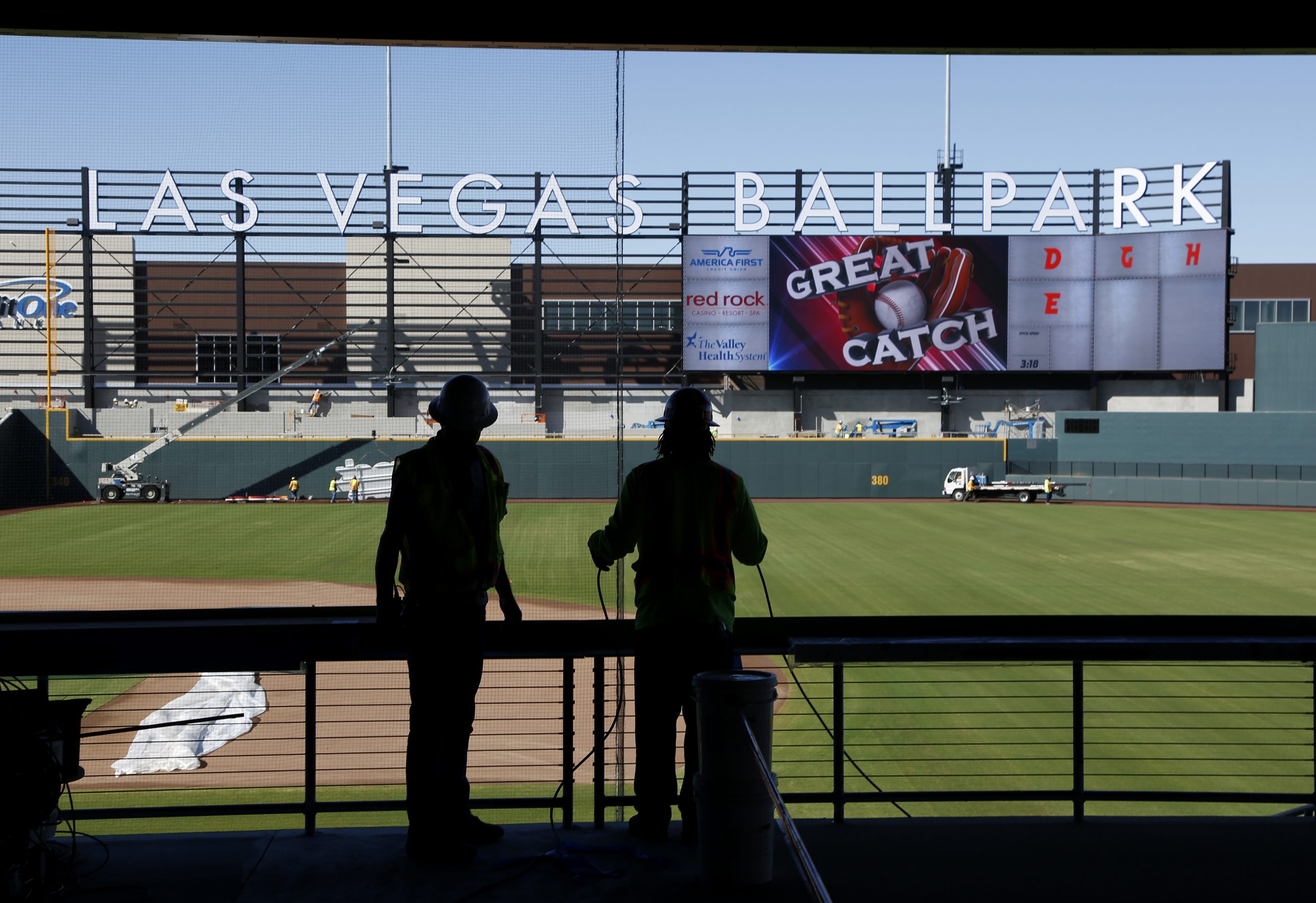 With A's moving to Las Vegas, a look at the history of MLB relocation ...