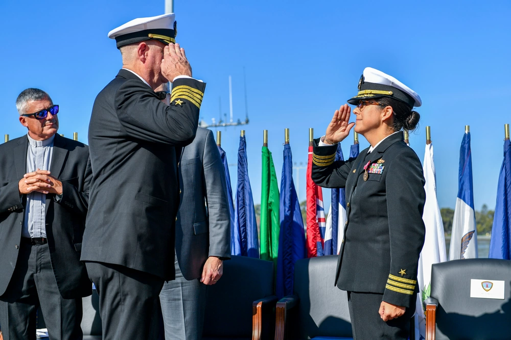 Assault Craft Unit 1 holds change of command aboard Naval Amphibious ...