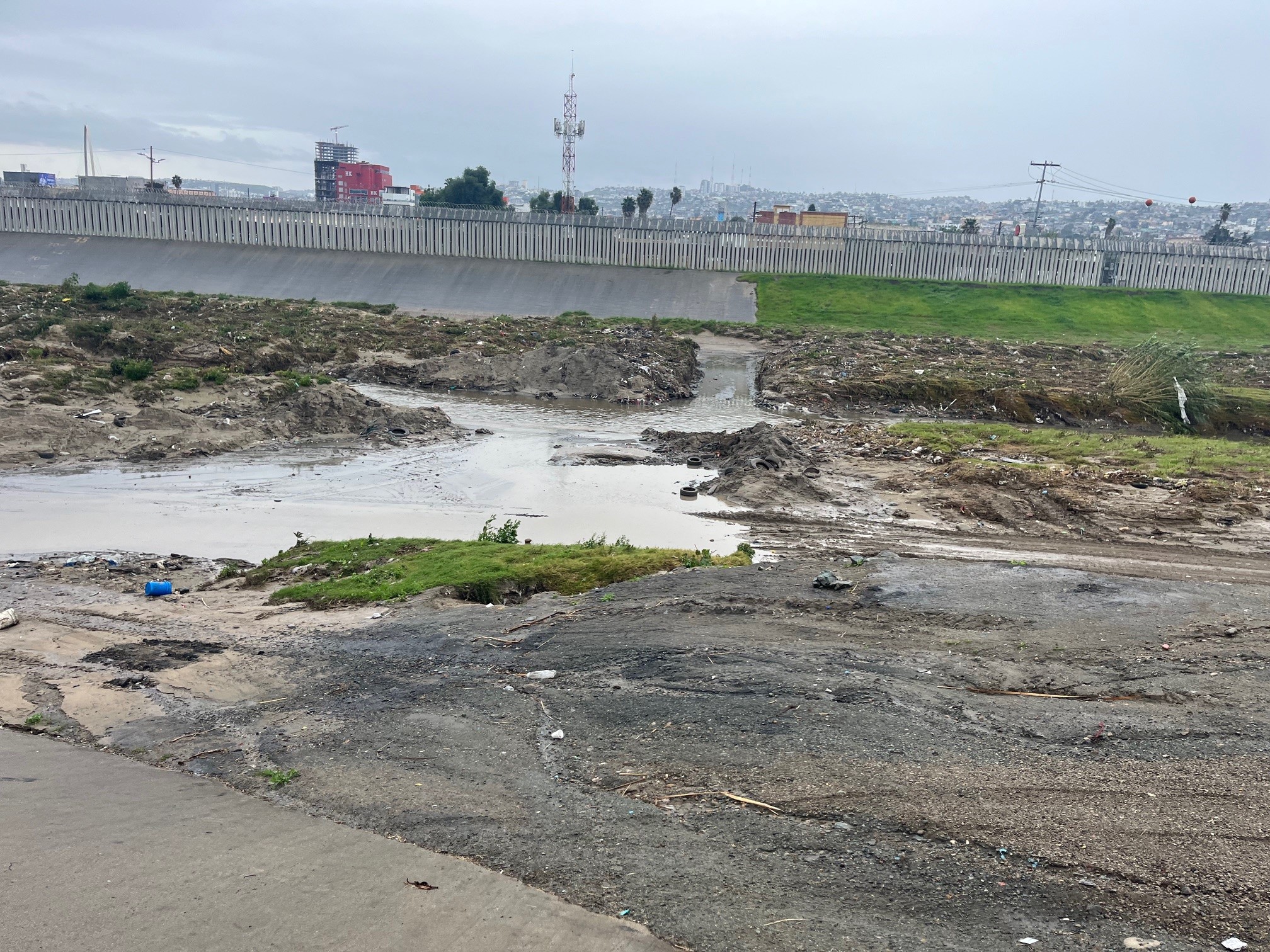 Tijuana River surges with rain, IBWC shuts off canyon collectors – The ...