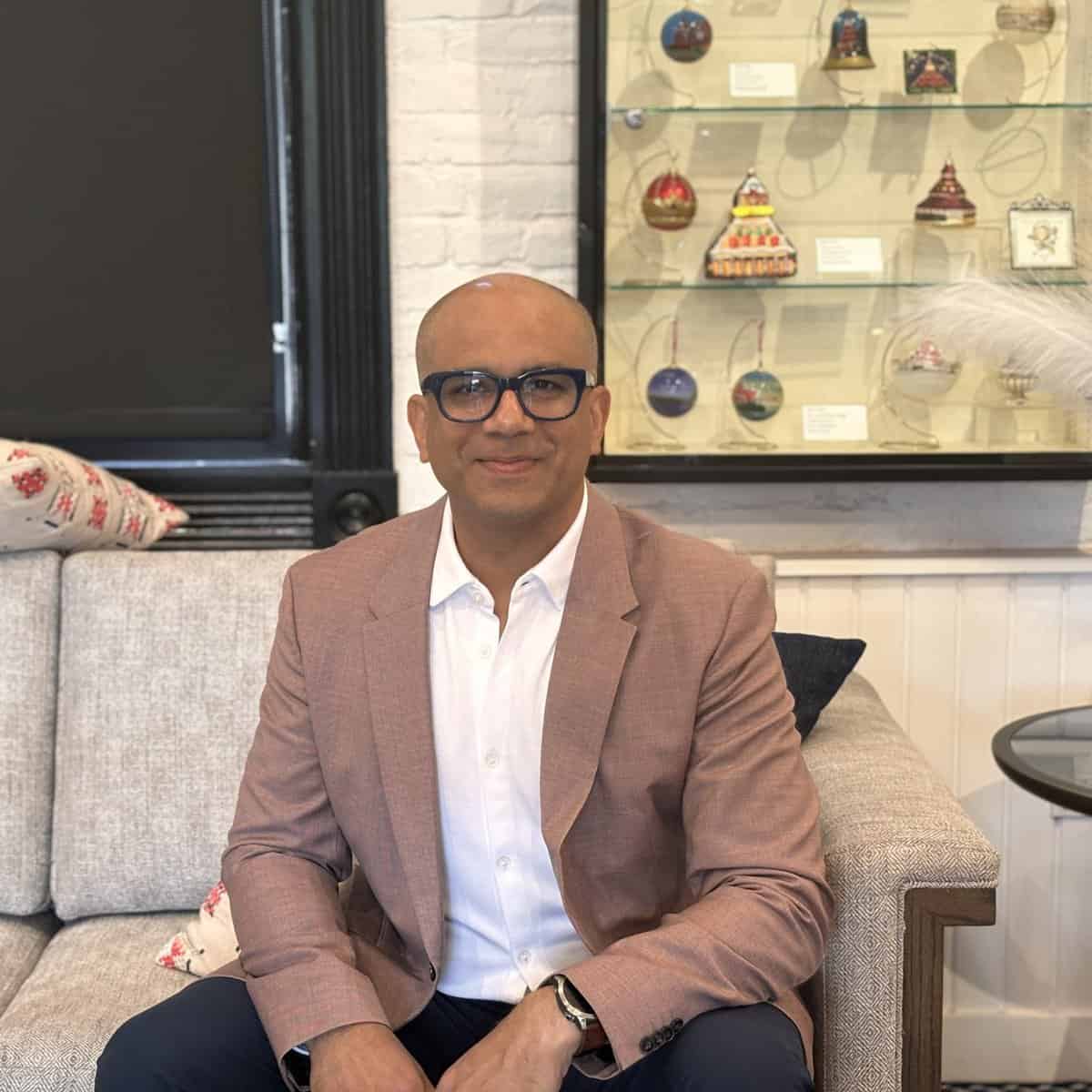 One island to the next, the Hotel Del's new managing director builds ...