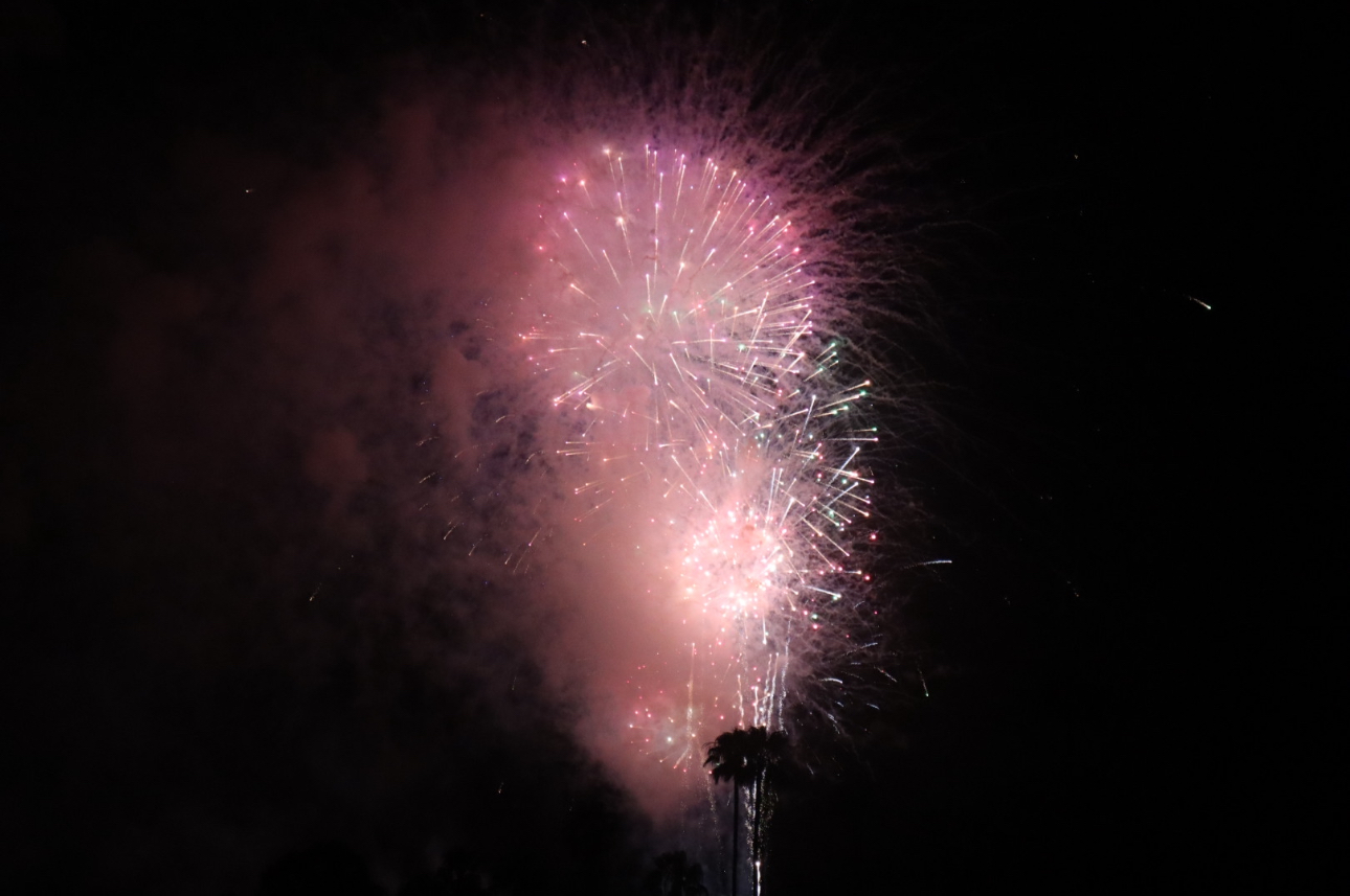Fireworks bring the Fourth of July to a close in Coronado – The ...
